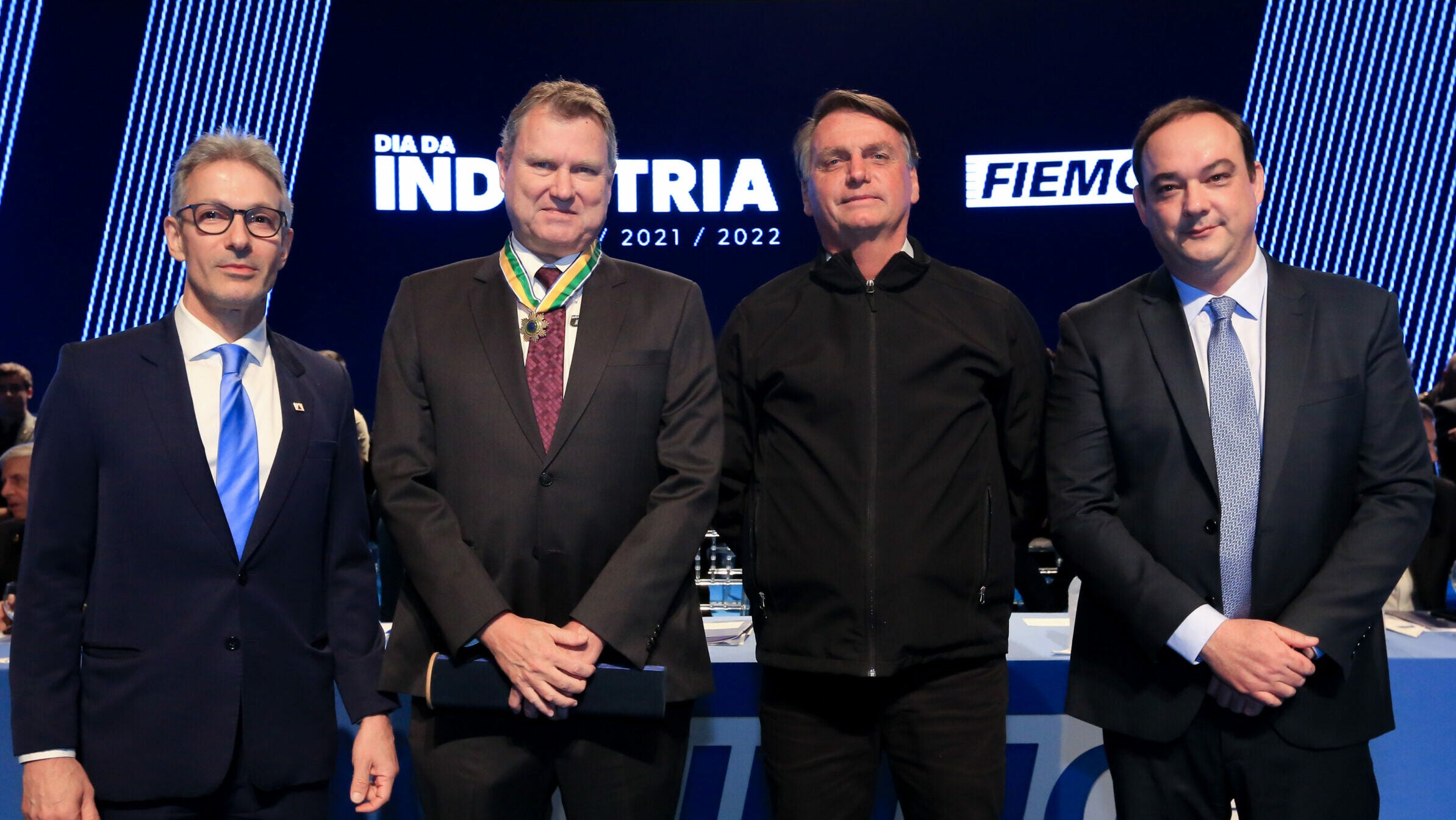 Presidente da Anglo American no Brasil recebe comenda Ordem do Mérito ...